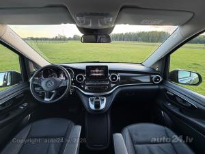 Brown Mercedes-Benz V-Class 2017 in Tartu, with an engine capacity of 2.10 L and mileage of 246 thousand km for 28900 €, photo 13 on AUTOMOTO.COM.LV