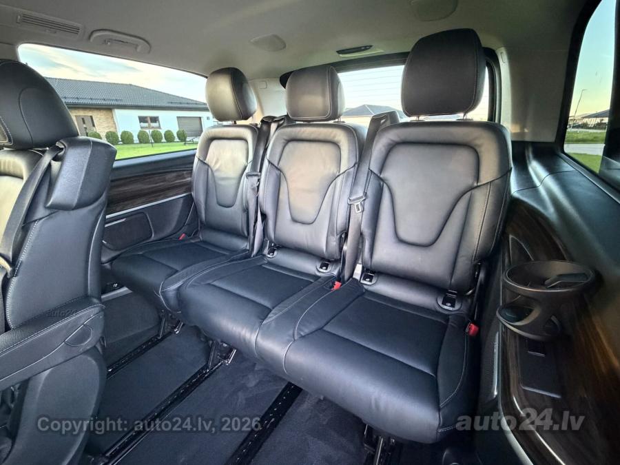 Brown Mercedes-Benz V-Class 2017 in Tartu, with an engine capacity of 2.10 L and mileage of 246 thousand km for 28900 €, photo 18 on AUTOMOTO.COM.LV
