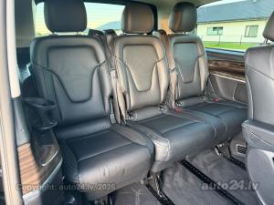 Brown Mercedes-Benz V-Class 2017 in Tartu, with an engine capacity of 2.10 L and mileage of 246 thousand km for 28900 €, photo 19 on AUTOMOTO.COM.LV