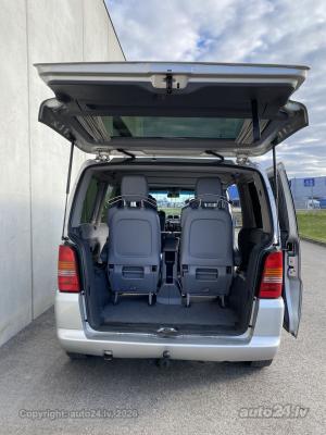 Pelēks Mercedes-Benz V-Class 2001 Tallina, ar dzinēja tilpumu 2.20 L un nobraukumu 390 tūkst. km par 4950 €, foto 13 vietnē AUTOMOTO.COM.LV