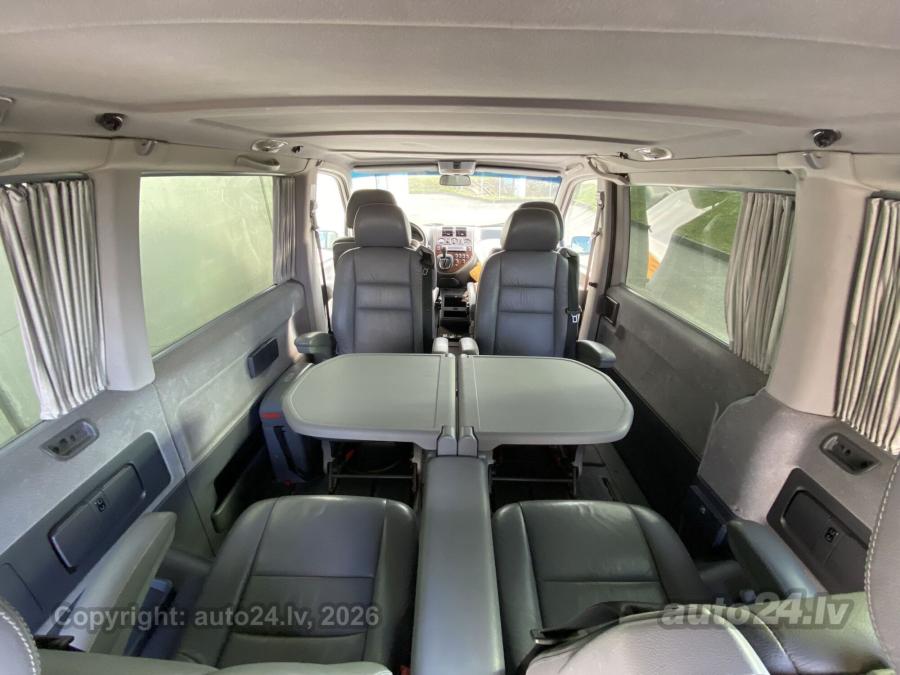 Pelēks Mercedes-Benz V-Class 2001 Tallina, ar dzinēja tilpumu 2.20 L un nobraukumu 390 tūkst. km par 4950 €, foto 14 vietnē AUTOMOTO.COM.LV