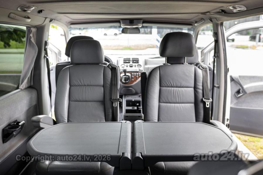 Pelēks Mercedes-Benz V-Class 2001 Tallina, ar dzinēja tilpumu 2.20 L un nobraukumu 379 tūkst. km par 5999 €, foto 14 vietnē AUTOMOTO.COM.LV