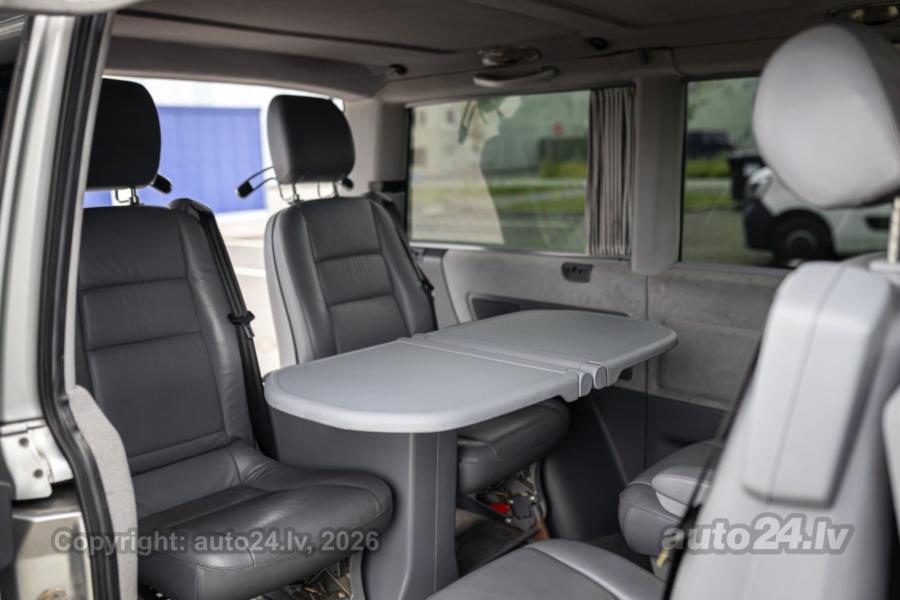 Pelēks Mercedes-Benz V-Class 2001 Tallina, ar dzinēja tilpumu 2.20 L un nobraukumu 379 tūkst. km par 5999 €, foto 19 vietnē AUTOMOTO.COM.LV