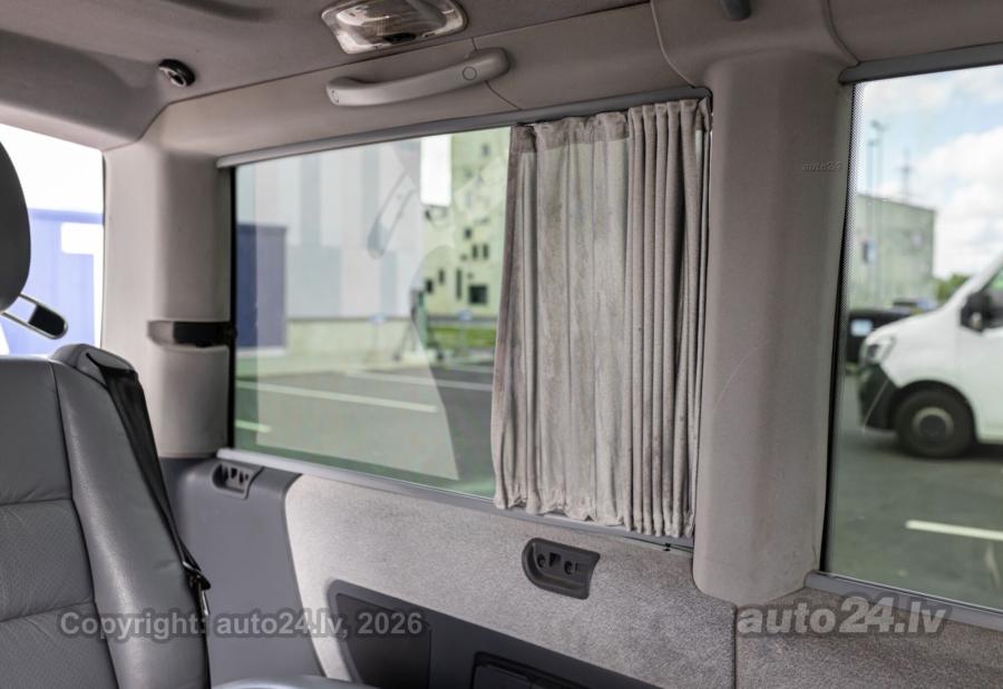 Pelēks Mercedes-Benz V-Class 2001 Tallina, ar dzinēja tilpumu 2.20 L un nobraukumu 379 tūkst. km par 5999 €, foto 23 vietnē AUTOMOTO.COM.LV