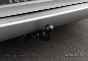 Pelēks Mercedes-Benz V-Class 2001 Tallina, ar dzinēja tilpumu 2.20 L un nobraukumu 379 tūkst. km par 5999 €, foto 28 vietnē AUTOMOTO.COM.LV