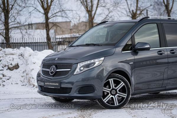 Pelēks Mercedes-Benz V-Class 2016 Tartu, ar dzinēja tilpumu 2.10 L un nobraukumu 175 tūkst. km par 35900 €, foto 5 vietnē AUTOMOTO.COM.LV
