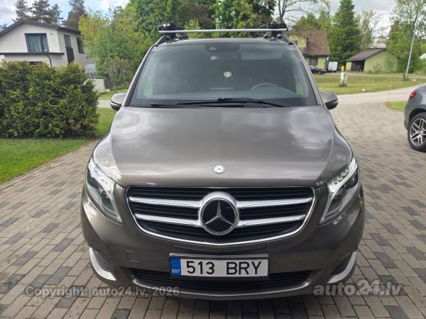 Grey Mercedes-Benz V-Class 2016 in Tallinn, with an engine capacity of 2.10 L and mileage of 241 thousand km for 29000 €, photo 3 on AUTOMOTO.COM.LV