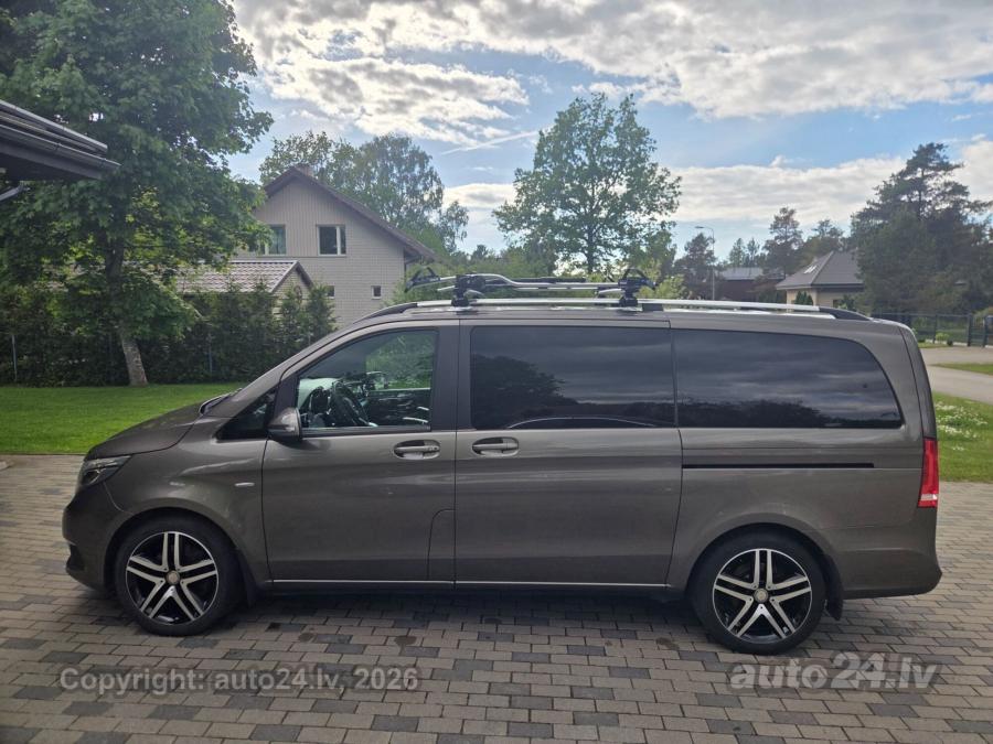 Grey Mercedes-Benz V-Class 2016 in Tallinn, with an engine capacity of 2.10 L and mileage of 241 thousand km for 29000 €, photo 6 on AUTOMOTO.COM.LV