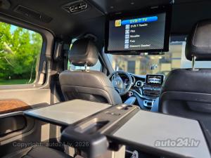 Grey Mercedes-Benz V-Class 2016 in Tallinn, with an engine capacity of 2.10 L and mileage of 241 thousand km for 29000 €, photo 18 on AUTOMOTO.COM.LV