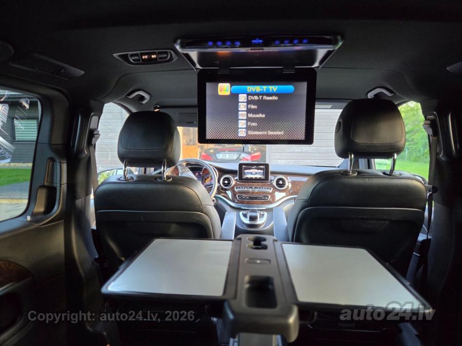 Grey Mercedes-Benz V-Class 2016 in Tallinn, with an engine capacity of 2.10 L and mileage of 241 thousand km for 29000 €, photo 19 on AUTOMOTO.COM.LV