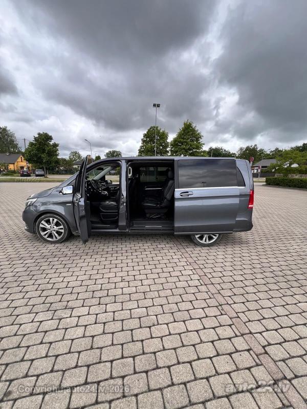 Pelēks Mercedes-Benz V-Class 2016 Jelgava, ar dzinēja tilpumu 0.00 L un nobraukumu 279 tūkst. km par 28800 €, foto 8 vietnē AUTOMOTO.COM.LV