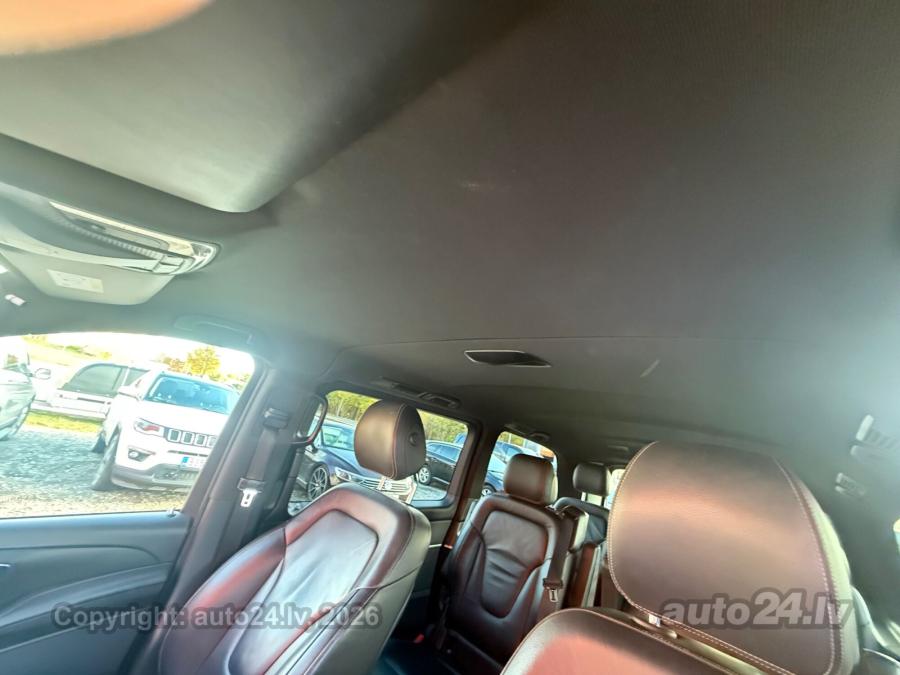 Pelēks Mercedes-Benz V-Class 2016 Viljandi, ar dzinēja tilpumu 2.10 L un nobraukumu 289 tūkst. km par 27999 €, foto 11 vietnē AUTOMOTO.COM.LV