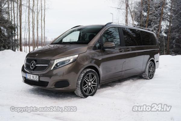 Grey Mercedes-Benz V-Class 2017 in Tallinn, with an engine capacity of 2.10 L and mileage of 259 thousand km for 34500 €, photo 3 on AUTOMOTO.COM.LV