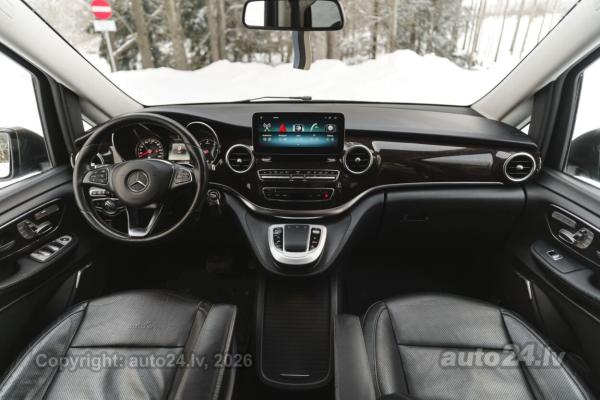Grey Mercedes-Benz V-Class 2017 in Tallinn, with an engine capacity of 2.10 L and mileage of 259 thousand km for 34500 €, photo 10 on AUTOMOTO.COM.LV