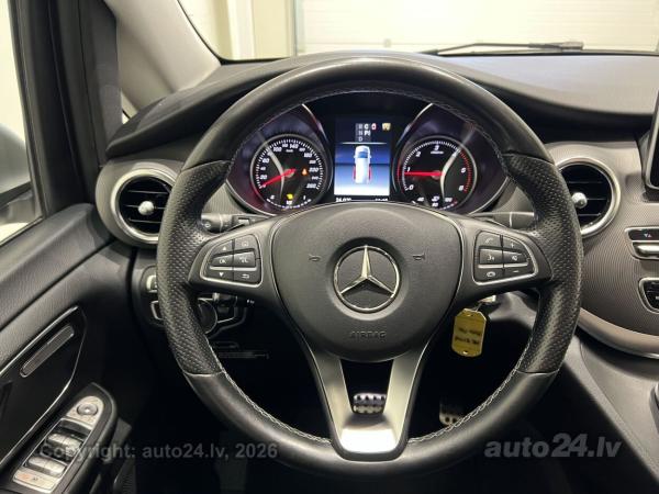 Pelēks Mercedes-Benz V-Class 2018 Tallina, ar dzinēja tilpumu 2.10 L un nobraukumu 117 tūkst. km par 42900 €, foto 11 vietnē AUTOMOTO.COM.LV