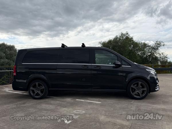 Grey Mercedes-Benz V-Class 2020 in Tallinn, with an engine capacity of 2.00 L and mileage of 174 thousand km for 46100 €, photo 4 on AUTOMOTO.COM.LV