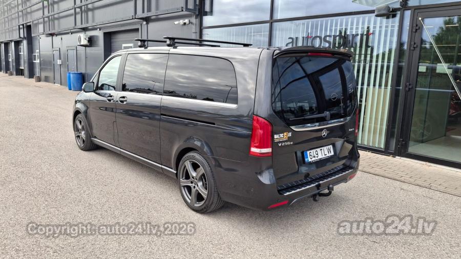 Grey Mercedes-Benz V-Class 2020 in Tartu, with an engine capacity of 2.00 L and mileage of 179 thousand km for 44990 €, photo 5 on AUTOMOTO.COM.LV