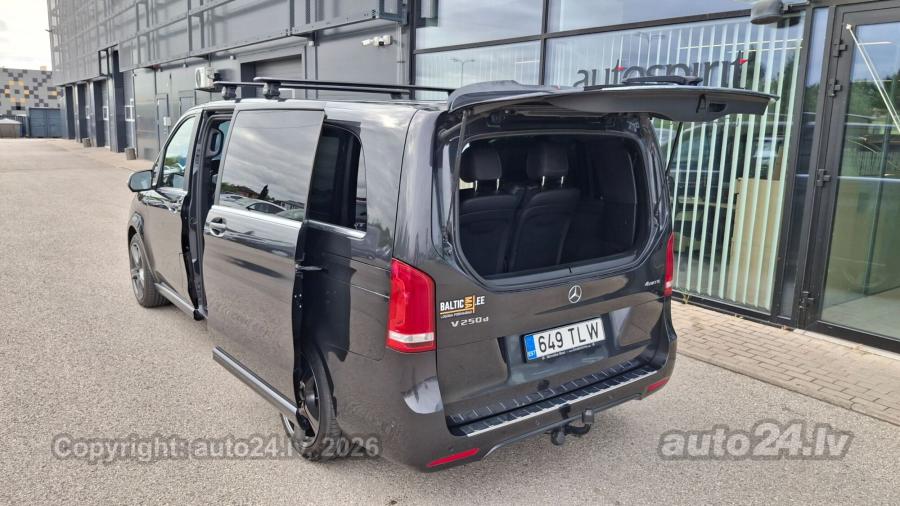 Grey Mercedes-Benz V-Class 2020 in Tartu, with an engine capacity of 2.00 L and mileage of 179 thousand km for 44990 €, photo 6 on AUTOMOTO.COM.LV