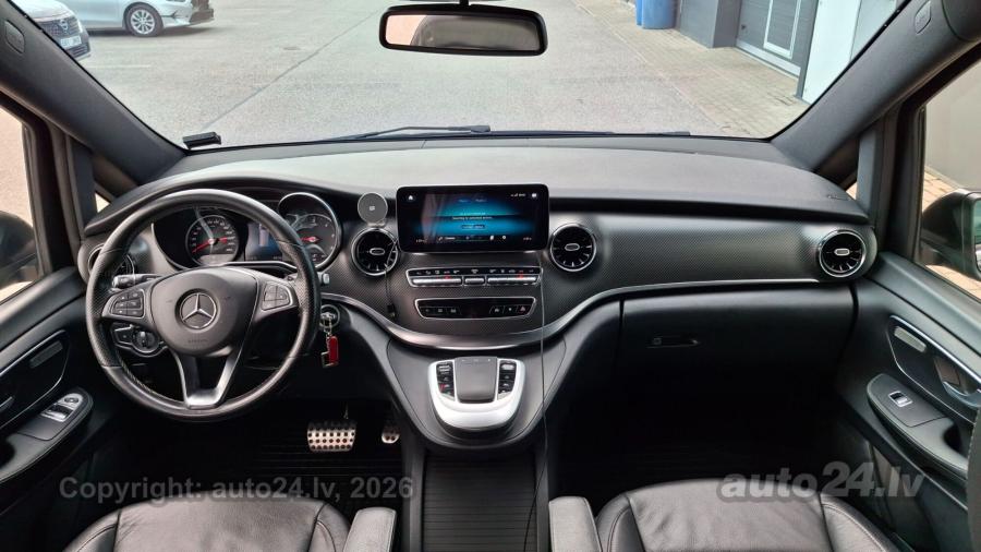 Grey Mercedes-Benz V-Class 2020 in Tartu, with an engine capacity of 2.00 L and mileage of 179 thousand km for 44990 €, photo 12 on AUTOMOTO.COM.LV