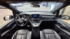 Grey Mercedes-Benz V-Class 2020 in Tartu, with an engine capacity of 2.00 L and mileage of 179 thousand km for 44990 €, photo 13 on AUTOMOTO.COM.LV