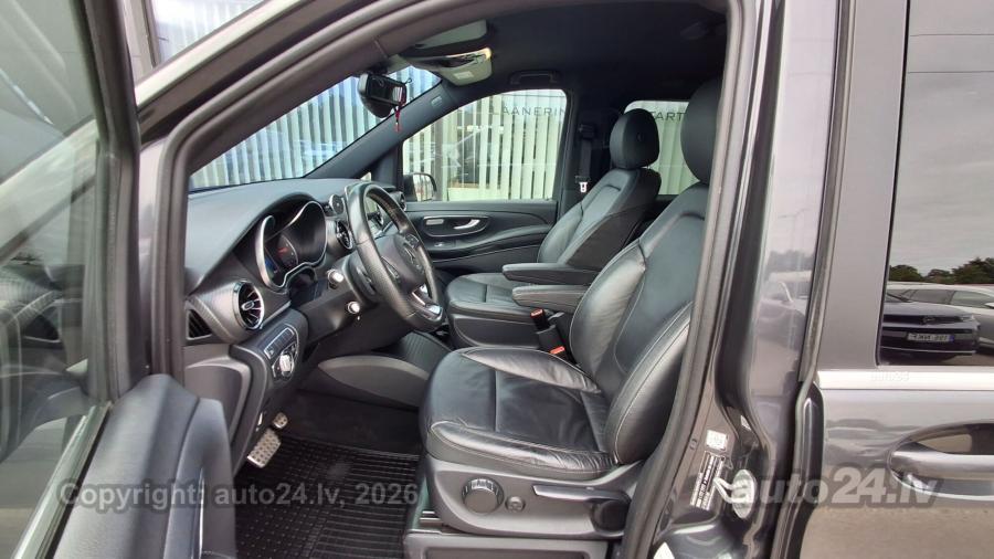 Grey Mercedes-Benz V-Class 2020 in Tartu, with an engine capacity of 2.00 L and mileage of 179 thousand km for 44990 €, photo 15 on AUTOMOTO.COM.LV