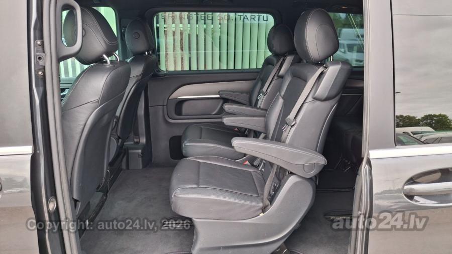 Grey Mercedes-Benz V-Class 2020 in Tartu, with an engine capacity of 2.00 L and mileage of 179 thousand km for 44990 €, photo 17 on AUTOMOTO.COM.LV