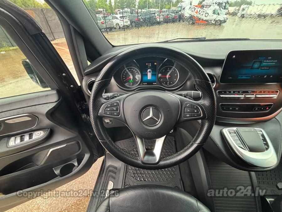 Grey Mercedes-Benz V-Class 2021 in Tallinn, with an engine capacity of 2.00 L and mileage of 200 thousand km for 43276 €, photo 12 on AUTOMOTO.COM.LV