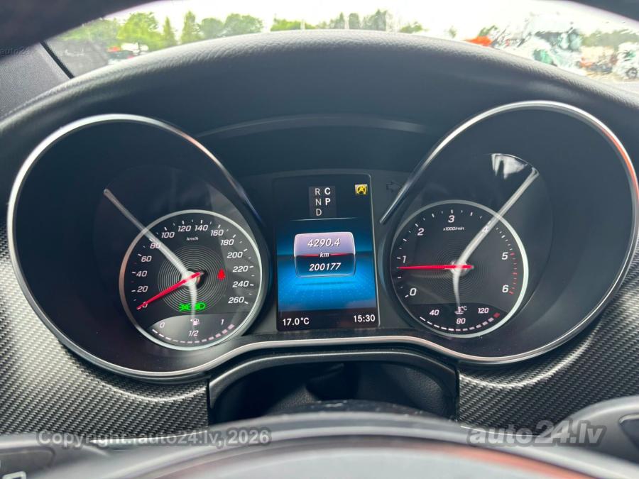 Pelēks Mercedes-Benz V-Class 2021 Tallina, ar dzinēja tilpumu 2.00 L un nobraukumu 200 tūkst. km par 43276 €, foto 14 vietnē AUTOMOTO.COM.LV