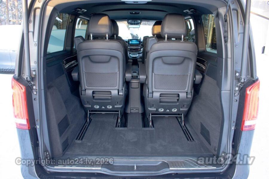 Pelēks Mercedes-Benz V-Class 2022 Tallina, ar dzinēja tilpumu 2.00 L un nobraukumu 154 tūkst. km par 59990 €, foto 19 vietnē AUTOMOTO.COM.LV