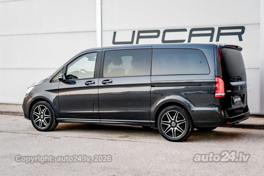 Pelēks Mercedes-Benz V-Class 2022 Pērnava, ar dzinēja tilpumu 2.00 L un nobraukumu 126 tūkst. km par 56900 €, foto 6 vietnē AUTOMOTO.COM.LV