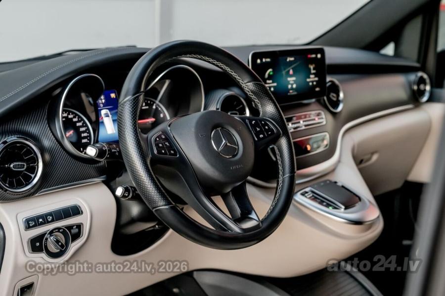 Pelēks Mercedes-Benz V-Class 2022 Pērnava, ar dzinēja tilpumu 2.00 L un nobraukumu 126 tūkst. km par 56900 €, foto 13 vietnē AUTOMOTO.COM.LV