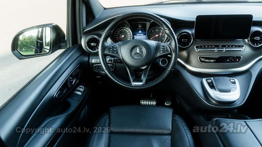 Grey Mercedes-Benz V-Class 2022 in Tallinn, with an engine capacity of 2.00 L and mileage of 151 thousand km for 63000 €, photo 9 on AUTOMOTO.COM.LV