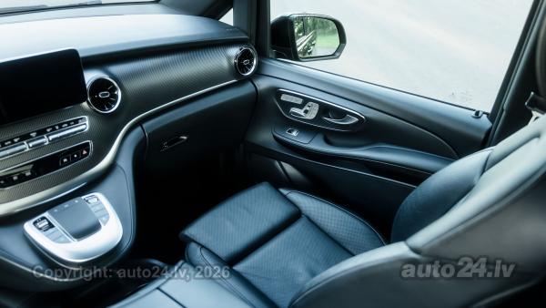 Grey Mercedes-Benz V-Class 2022 in Tallinn, with an engine capacity of 2.00 L and mileage of 151 thousand km for 63000 €, photo 10 on AUTOMOTO.COM.LV