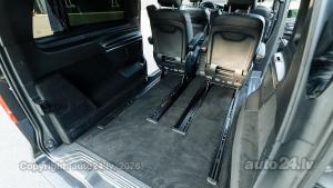 Grey Mercedes-Benz V-Class 2022 in Tallinn, with an engine capacity of 2.00 L and mileage of 151 thousand km for 63000 €, photo 16 on AUTOMOTO.COM.LV