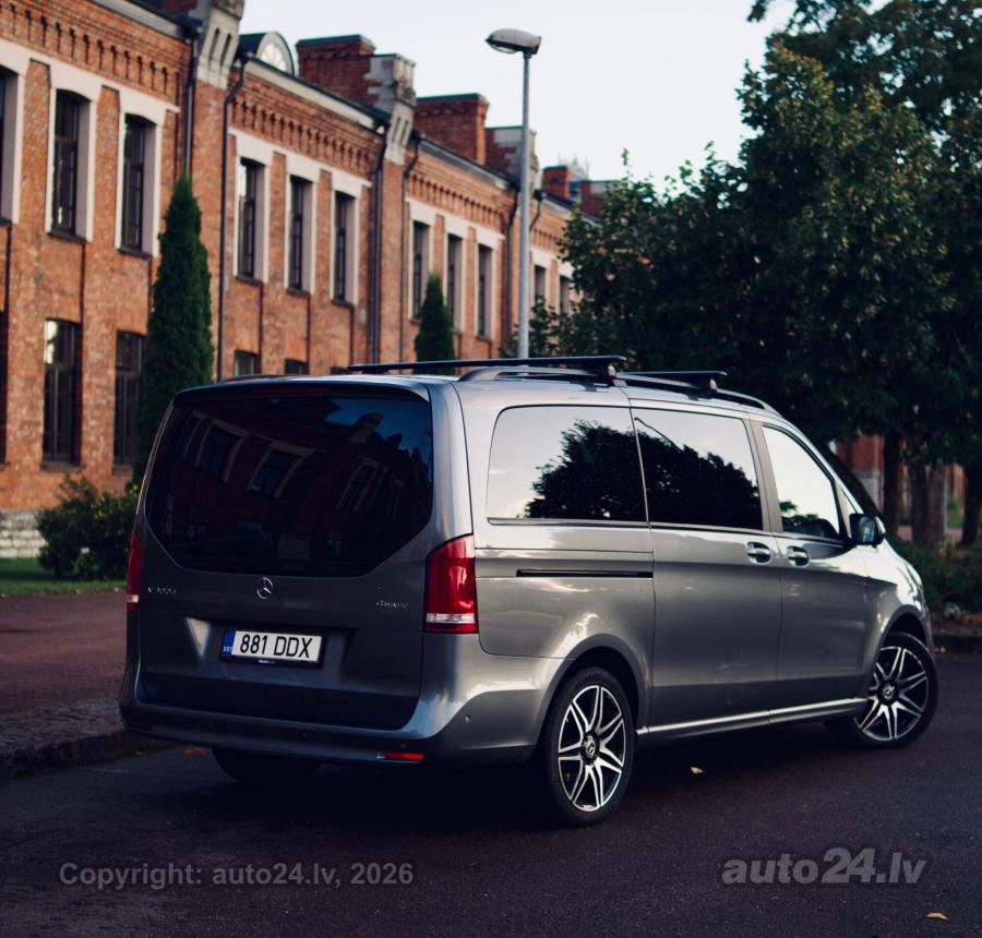 Grey Mercedes-Benz V-Class 2022 in Tallinn, with an engine capacity of 2.00 L and mileage of 93 thousand km for 60000 €, photo 5 on AUTOMOTO.COM.LV