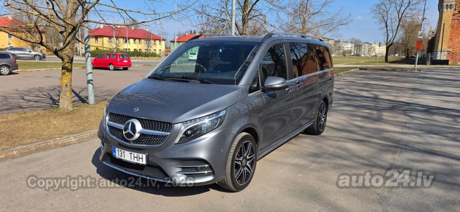 Grey Mercedes-Benz V-Class 2023 in Tallinn, with an engine capacity of 2.00 L and mileage of 110 thousand km for 65000 €, photo 7 on AUTOMOTO.COM.LV
