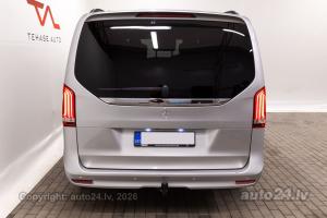 Pelēks Mercedes-Benz V-Class 2023 Tartu, ar dzinēja tilpumu 2.00 L un nobraukumu 101 tūkst. km par 73000 €, foto 5 vietnē AUTOMOTO.COM.LV