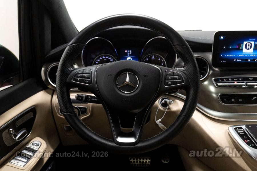 Pelēks Mercedes-Benz V-Class 2023 Tartu, ar dzinēja tilpumu 2.00 L un nobraukumu 101 tūkst. km par 73000 €, foto 10 vietnē AUTOMOTO.COM.LV