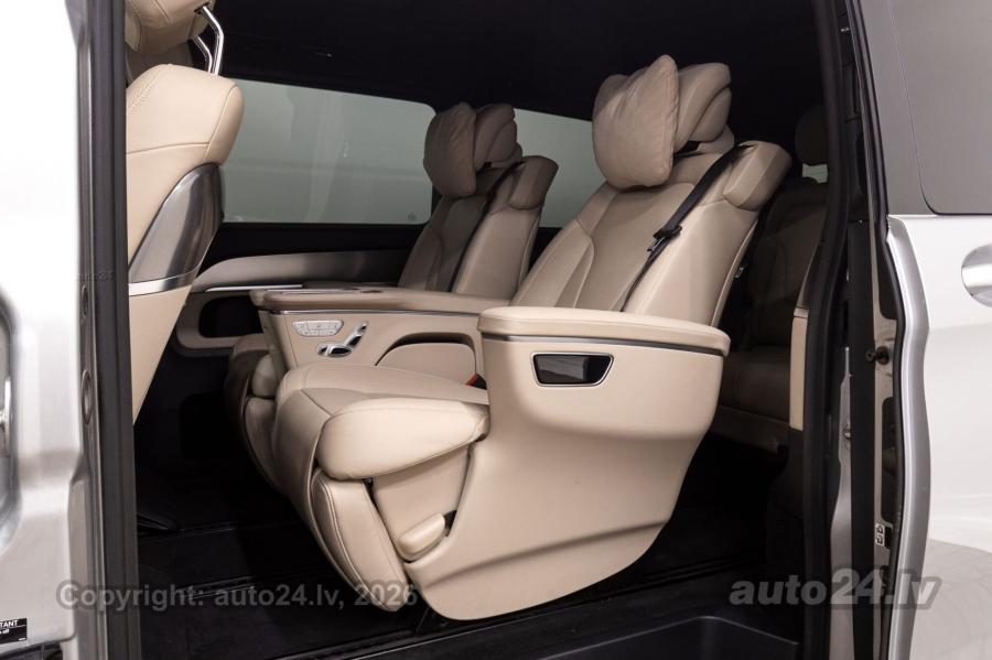 Pelēks Mercedes-Benz V-Class 2023 Tartu, ar dzinēja tilpumu 2.00 L un nobraukumu 101 tūkst. km par 73000 €, foto 11 vietnē AUTOMOTO.COM.LV