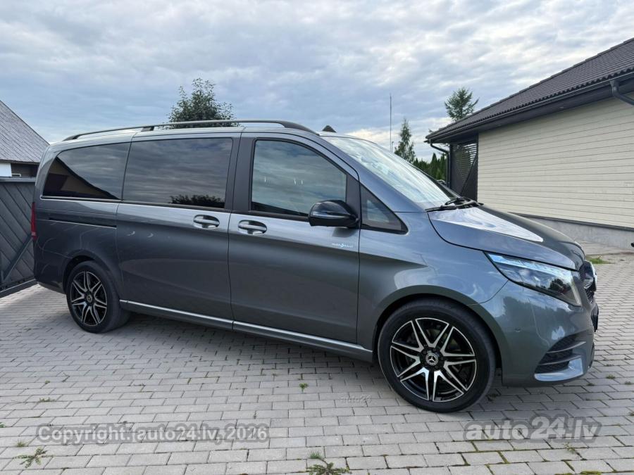 Grey Mercedes-Benz V-Class 2023 in Paide, with an engine capacity of 2.00 L and mileage of 100 thousand km for 71000 €, photo 6 on AUTOMOTO.COM.LV