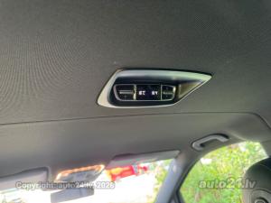 Pelēks Mercedes-Benz V-Class 2024 Tartu, ar dzinēja tilpumu 2.00 L un nobraukumu 31 tūkst. km par 86500 €, foto 12 vietnē AUTOMOTO.COM.LV