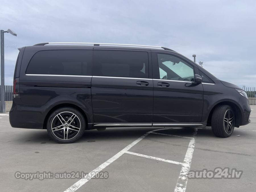 Pelēks Mercedes-Benz V-Class 2024 Tallina, ar dzinēja tilpumu 2.00 L un nobraukumu 75 tūkst. km par 76990 €, foto 4 vietnē AUTOMOTO.COM.LV