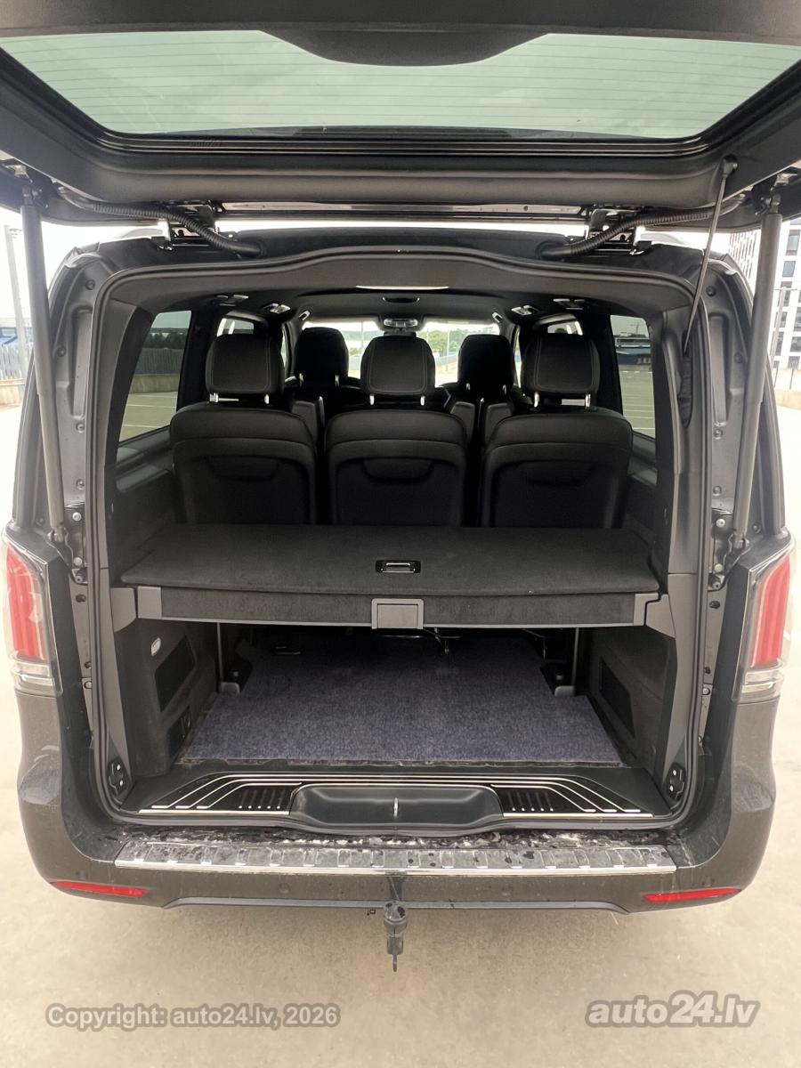 Pelēks Mercedes-Benz V-Class 2024 Tallina, ar dzinēja tilpumu 2.00 L un nobraukumu 75 tūkst. km par 76990 €, foto 9 vietnē AUTOMOTO.COM.LV