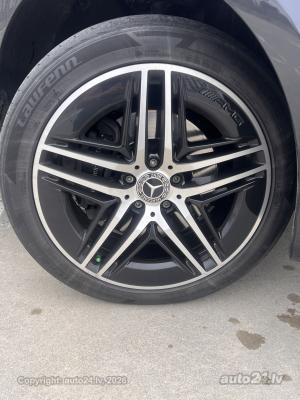 Pelēks Mercedes-Benz V-Class 2024 Tallina, ar dzinēja tilpumu 2.00 L un nobraukumu 75 tūkst. km par 76990 €, foto 23 vietnē AUTOMOTO.COM.LV