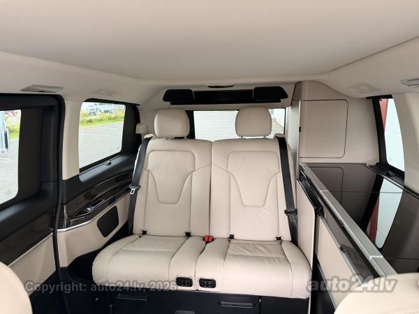 Grey Mercedes-Benz V-Class 2024 in Tallinn, with an engine capacity of 2.00 L and mileage of 27 thousand km for 83080 €, photo 10 on AUTOMOTO.COM.LV