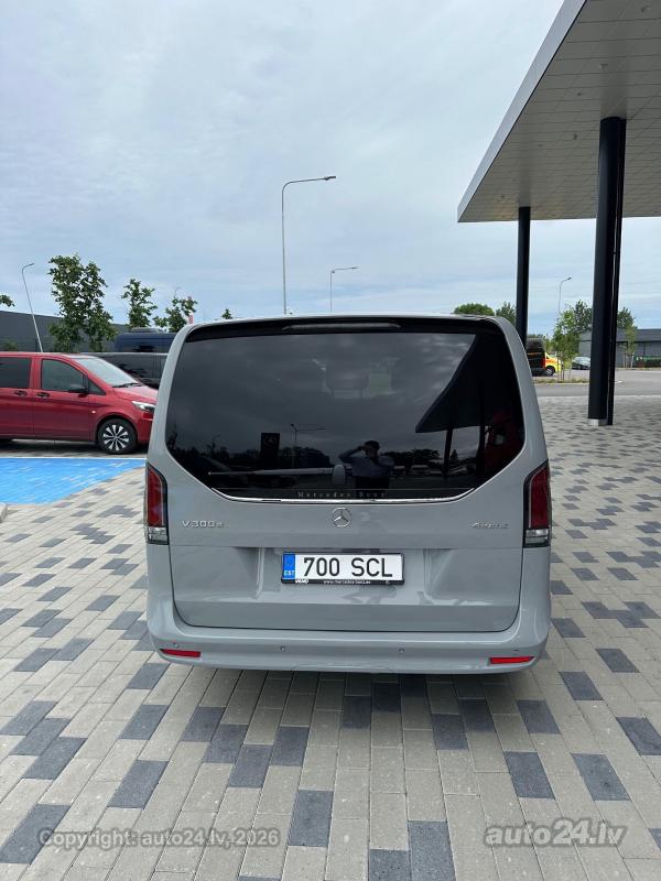 Pelēks Mercedes-Benz V-Class 2025 Tallina, ar dzinēja tilpumu 2.00 L un nobraukumu 15 tūkst. km par 104900 €, foto 6 vietnē AUTOMOTO.COM.LV