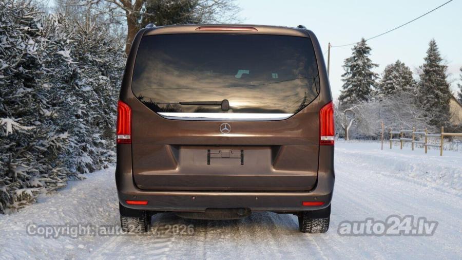 Mercedes-Benz V-Class 2014 in Tartu, with an engine capacity of 2.10 L and mileage of 210 thousand km for 28500 €, photo 6 on AUTOMOTO.COM.LV
