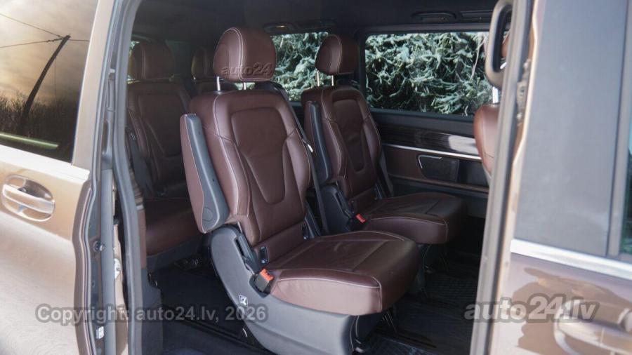 Mercedes-Benz V-Class 2014 in Tartu, with an engine capacity of 2.10 L and mileage of 210 thousand km for 28500 €, photo 12 on AUTOMOTO.COM.LV