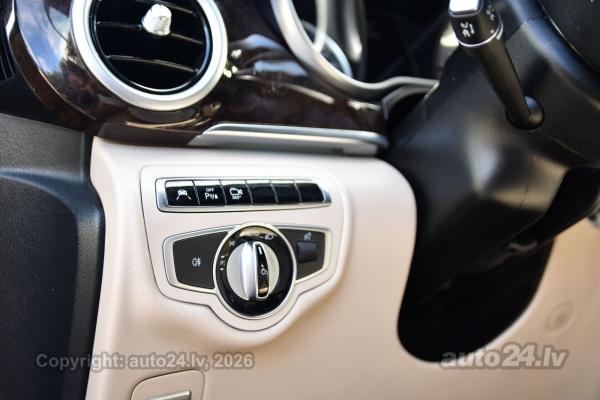 Mercedes-Benz V-Class 2015 in Tallinn, with an engine capacity of 2.10 L and mileage of 203 thousand km for 24999 €, photo 10 on AUTOMOTO.COM.LV
