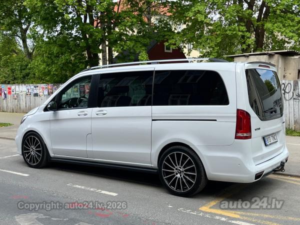 White Mercedes-Benz V-Class 2014 in Tallinn, with an engine capacity of 2.10 L and mileage of 409 thousand km for 26900 €, photo 3 on AUTOMOTO.COM.LV